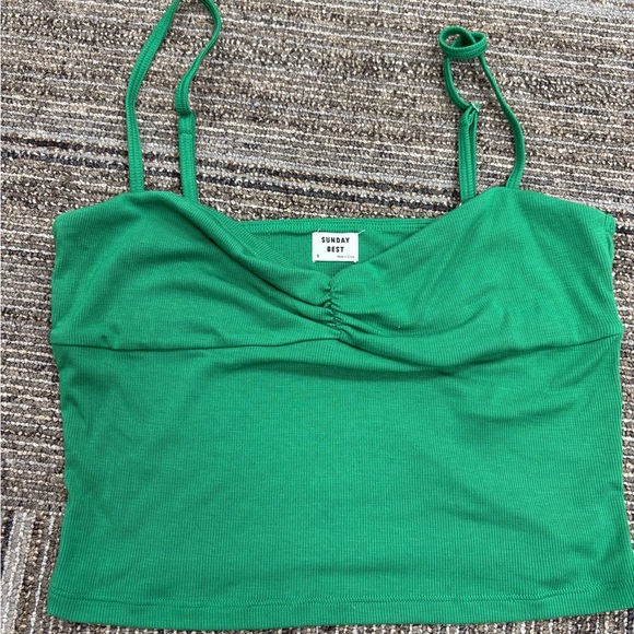 Sunday Best | Tops | Sunday Best Emerald Green Ruched Top | Poshmark